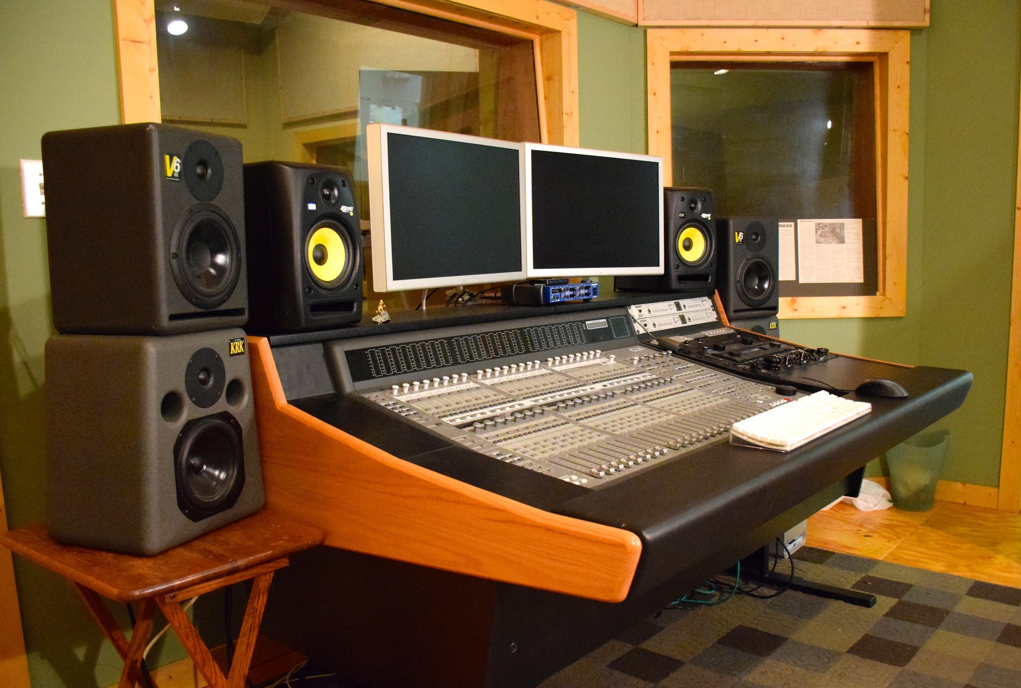 Ovation Sound Education - Learn how to Record Like a Pro!